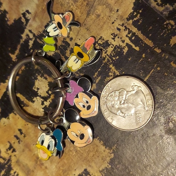 Disney | Accessories | Vintage Disney Swag Gangs All Here 9s Key Chain ...